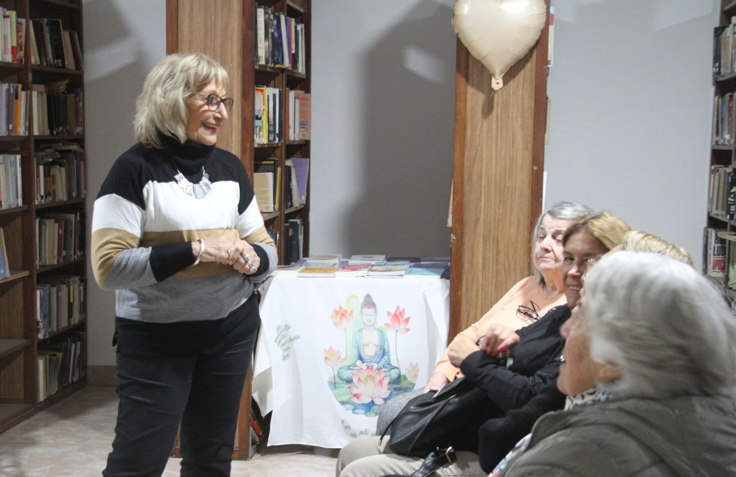 Claromecó: Ana Conti realizó una charla sobre sobre “Mujeres en ...