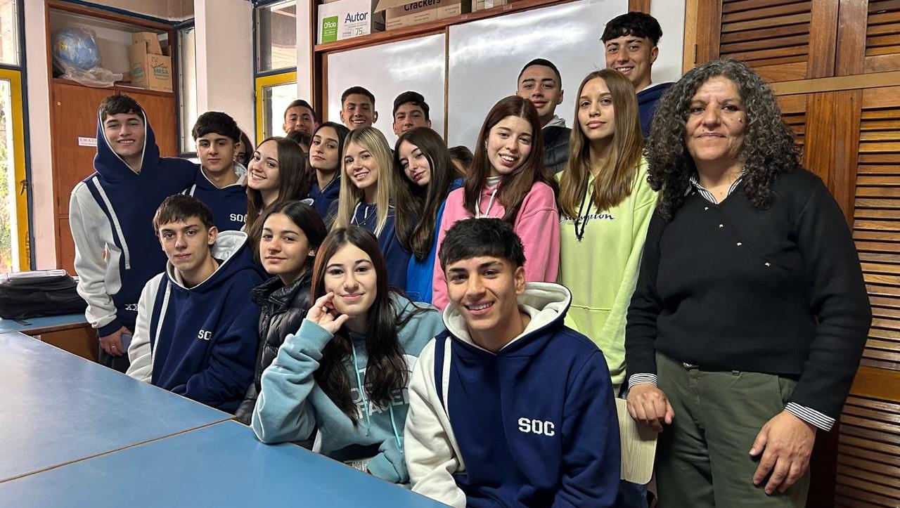 Un viaje educativo a La Plata, el deseo de alumnos de la EES 2 – La Voz ...