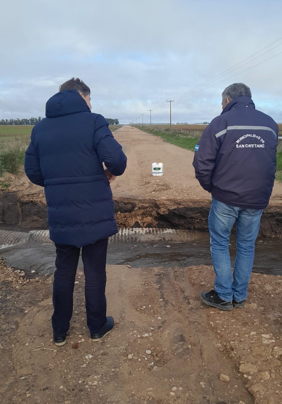El intendente Gargaglione recorrió el camino al balneario – La Voz del ...