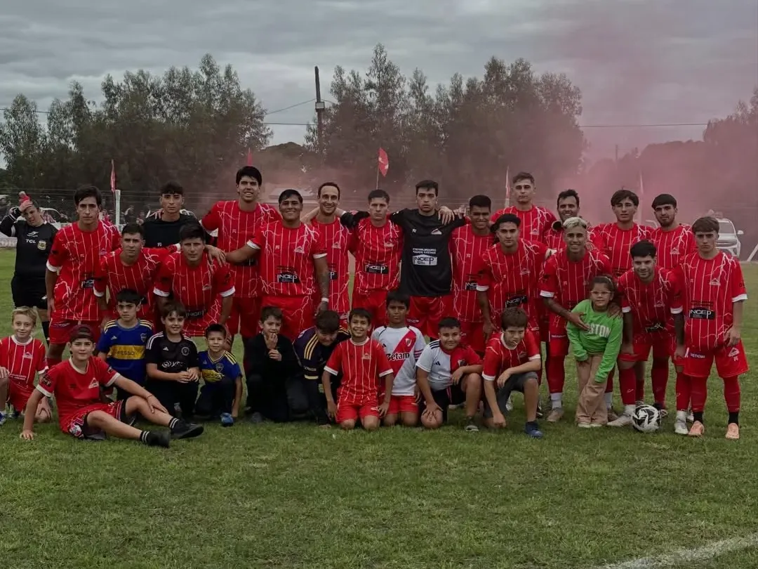 Alumni goleó y presiona en la cima de Segunda – La Voz del Pueblo