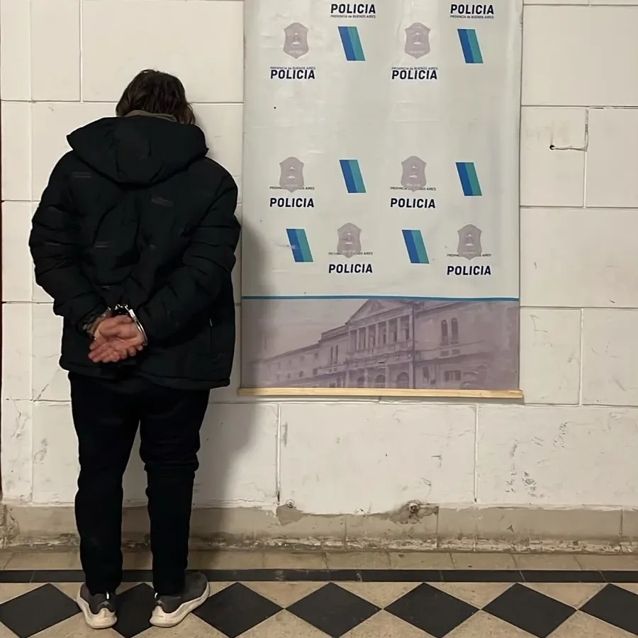 Incumplió con una perimetral hacia su ex y fue aprehendido – La Voz del ...